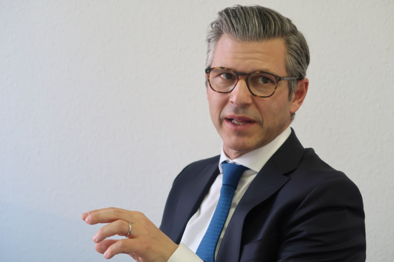 BLKB: CEO John Häfelfinger tritt nächstes Jahr zurück - Prime News