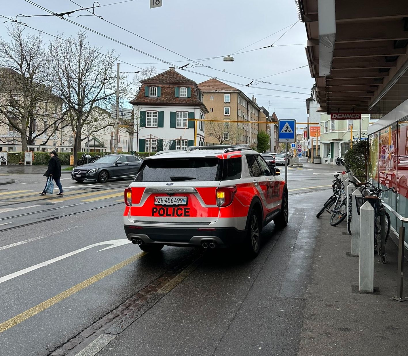 Verwirrung um Zürcher Polizeiauto in Basel - Prime News